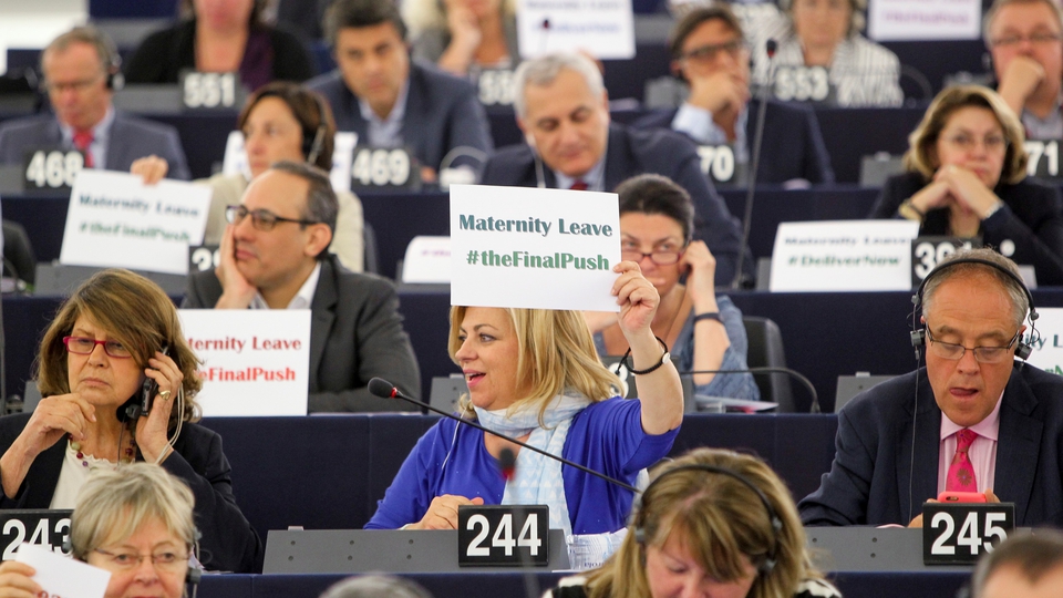 Ny barselslov er endnu et skridt i en farlig retning