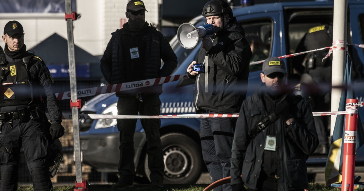 Norske demonstranter får nej til at brænde en koran